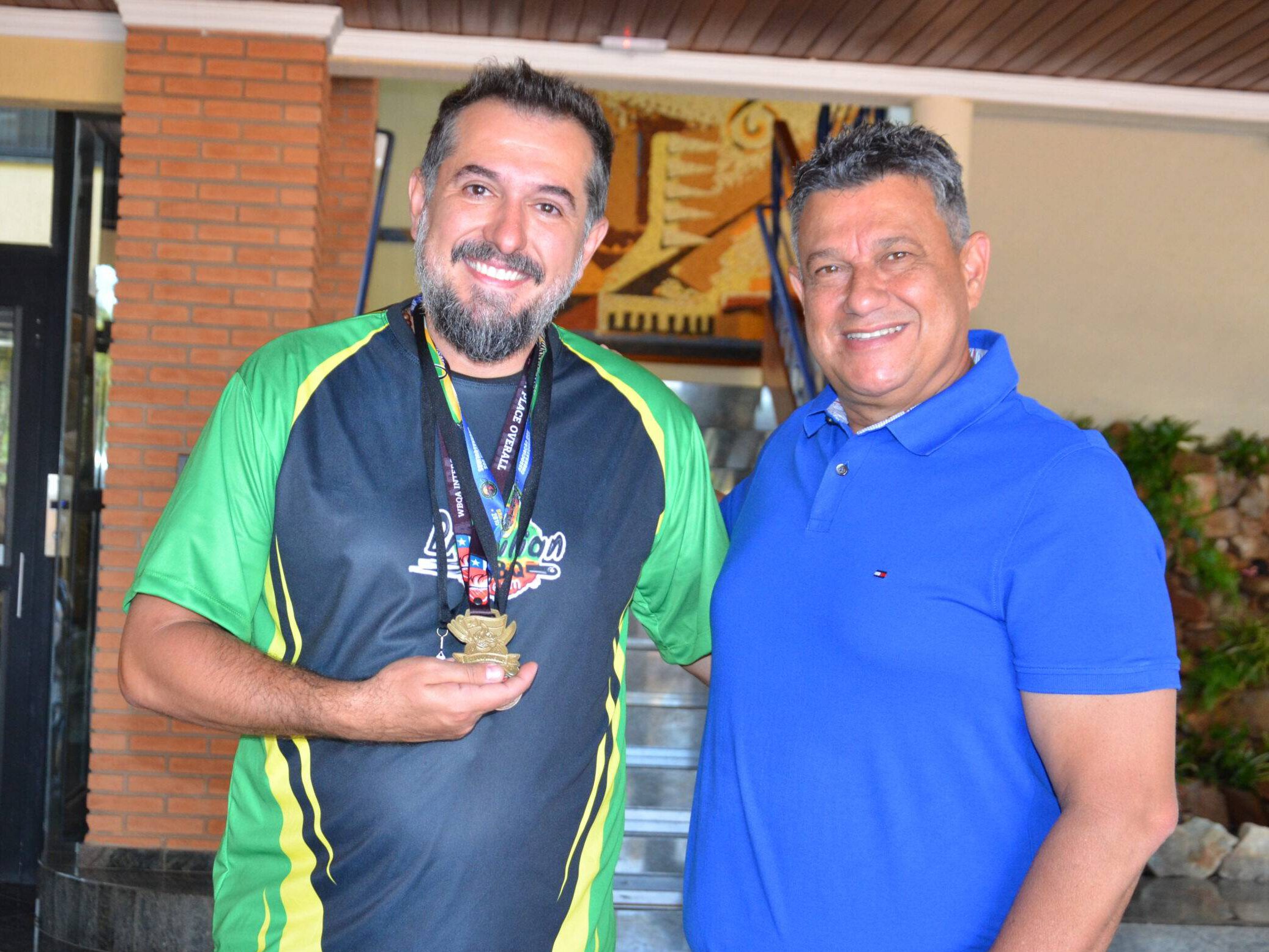 Chef Alonso Moreno, ‘campeão mundial de churrasco” visita ACIMM - ACIMM